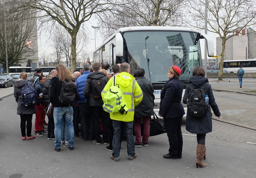 “Oplossing nodig voor fietsvervoer en NS-bus” - Rover
